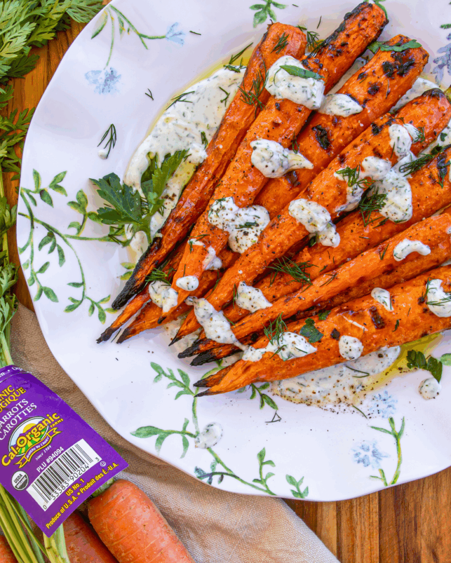 Grilled Carrots with Herby Yogurt Sauce - Grimmway Farms
